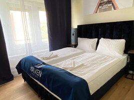Quarto Clássico com Cama de Casal | Wi-fi grátis 