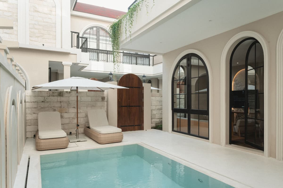 Villa with Private Pool | Piscina privativa
