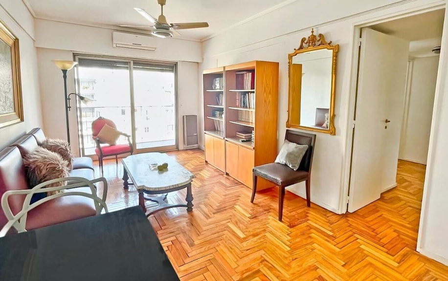 Licht, Grün Und Frieden In Recoleta 6 Personas - Buenos Aires