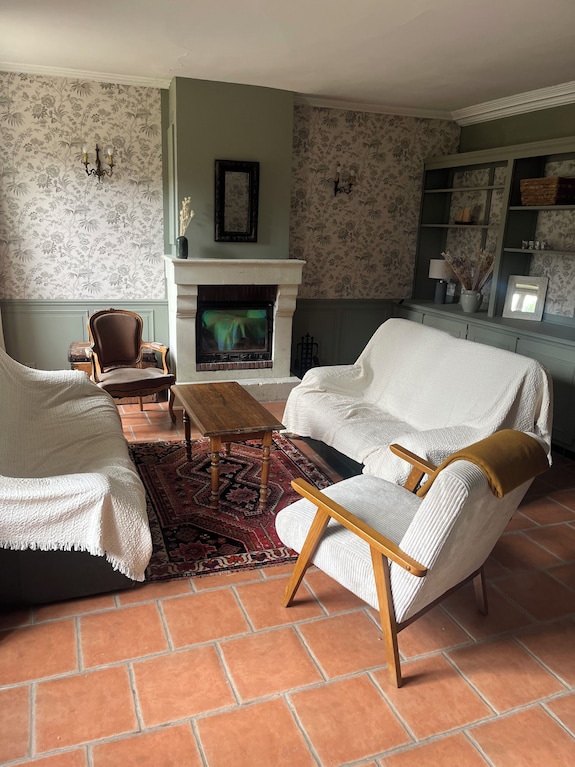 Maison De Campagne, Au Coeur De La Touraine. - Tours