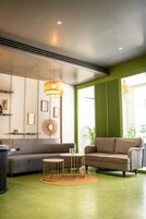 2 restaurantes, pequenos-almoços servidos 