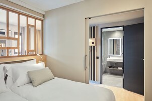 Apartamento, 1 quarto (4 Guests) | Secretária, camas desdobráveis/extra grátis, Wi-fi grátis 