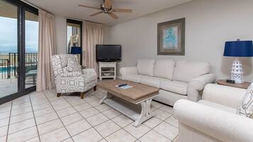 Apartamento em Condomínio Fechado, 3 quartos | Sala de estar