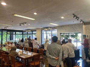 Pequeno-almoço completo diário incluído 