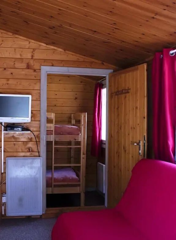 Zecamping Piscine Chalet Tv 25m2 6 Pers - Hautes-Alpes