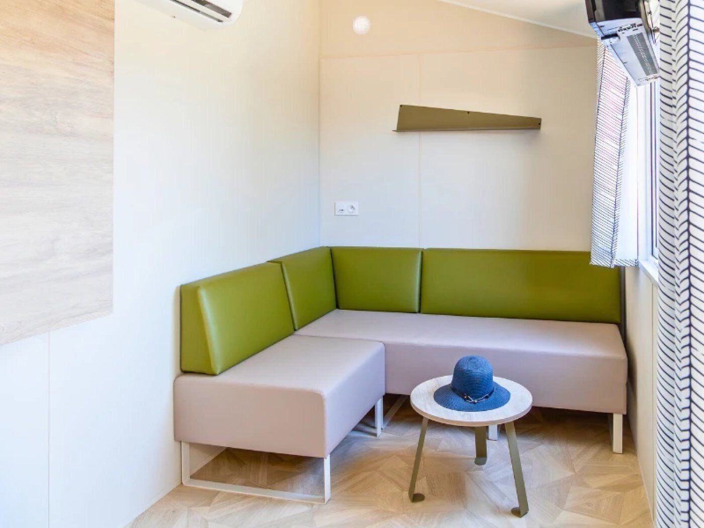 Camping 3 éToiles - Piscine  - Ccbbgbg - Sausset-les-Pins