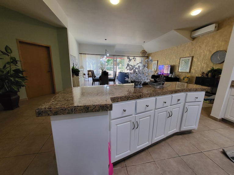 Home Golf Club 3bdrm Fabulous Ensenada With Ac, Pool, Wifi Gated Roomy - 恩森那達