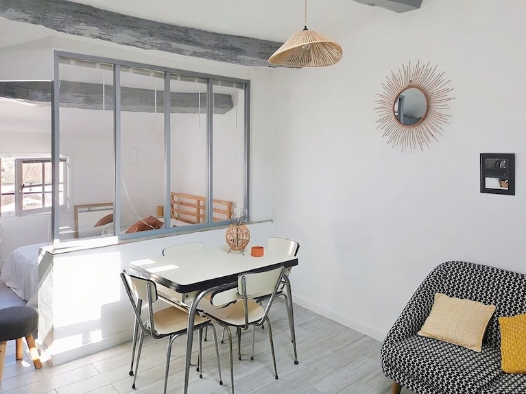 Charmant Studio Lumineux Avec Coin Nuit Au Cœur Du Village De La Cadière-d'azur - La Cadière-d'Azur