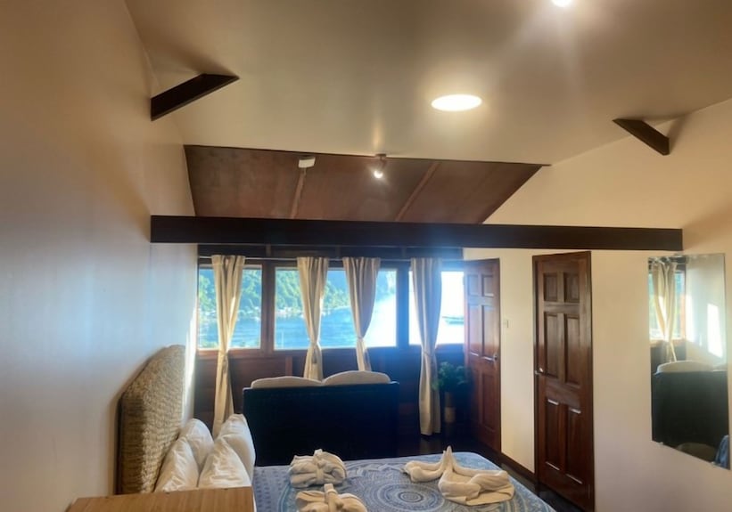 Soufrière Haven Awaits | Free Breakfast + Pitons Hiking & Nature Escapes - Sankt Lucia