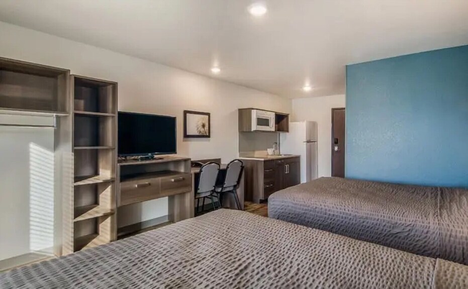 Spacious Suite With Full Kitchen Near War Eagle Mill And Daisy Air Gun Museum - Rogers, AR