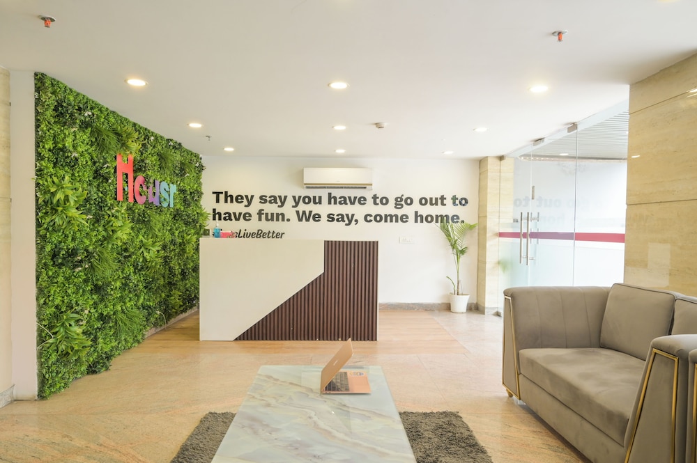 Housr Sector 28 Gurgaon Near Iffco Chowk - Gurugram