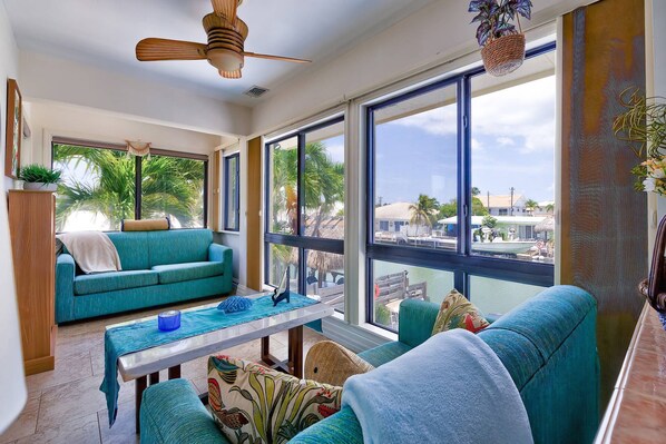 Seaside: Waterfront 2BR Duplex in Key Colony Beach w/ Private Heated ...