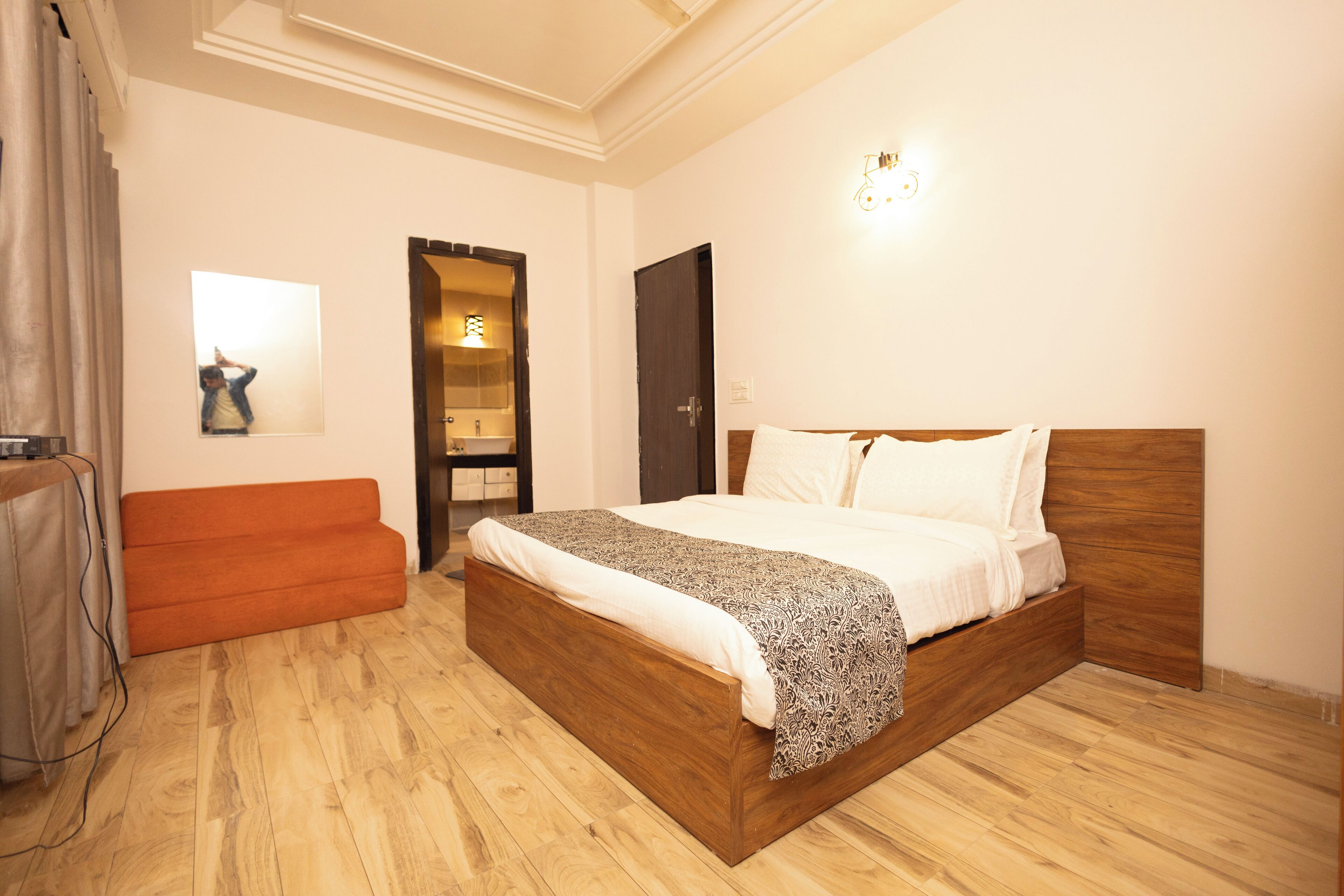 Villa Superior | Secretária, secretária adequada para computadores portáteis 