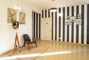 Estúdio, Vista para a cidade | Sala de estar