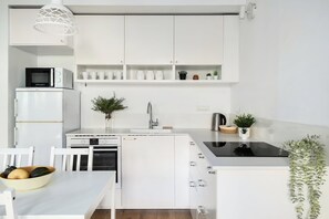 Estúdio, vista para o mar | Cozinha privada