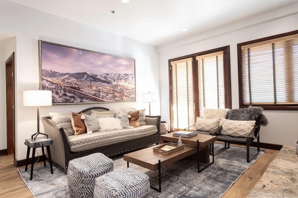 Trail's End Lodge At Deer Valley Resort - Two Bedroom Residence With Spa #402 2 Condo - Deer Valley, UT
