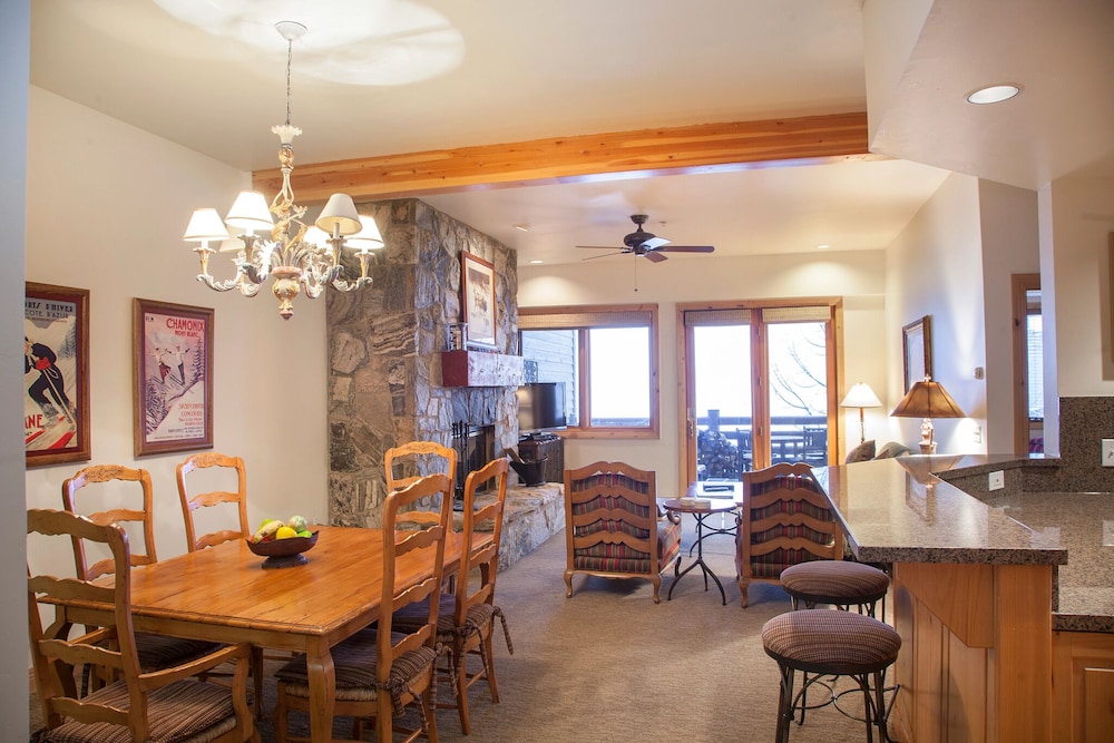 Trail's End Lodge At Deer Valley Resort - Two Bedroom Residence With Spa #405 2 Condo - Deer Valley, UT