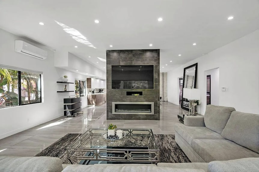 Mansfield Modern - Upscale La Hideaway With Pool & Close To The Grove - 洛杉磯, CA