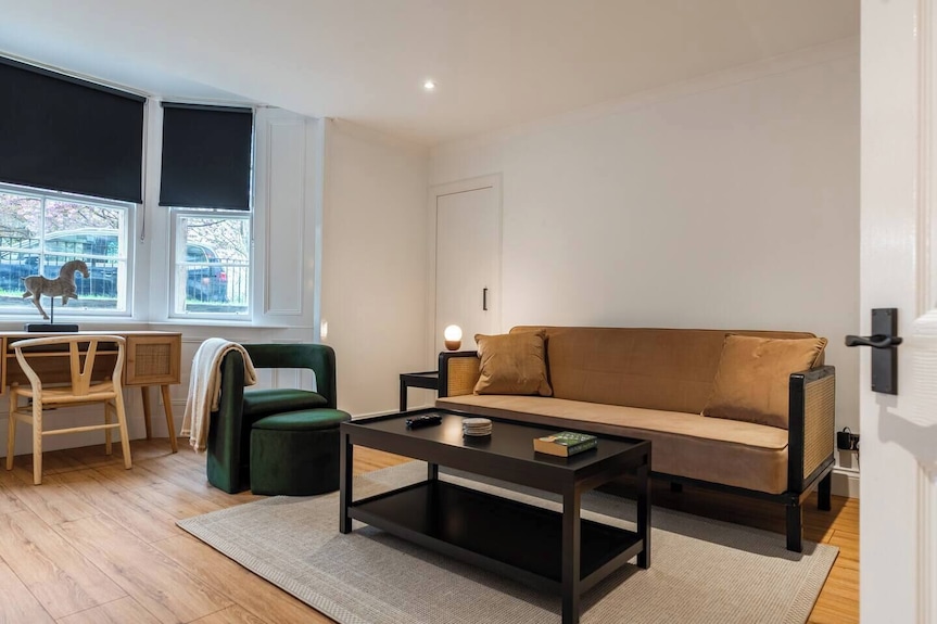 Hamilton Residence Private Main Door 1br - Glasgow