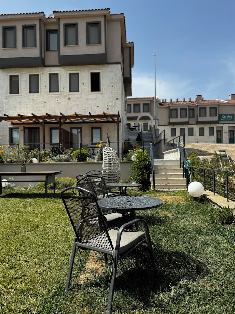 Dione Bozcaada - Bozcaada