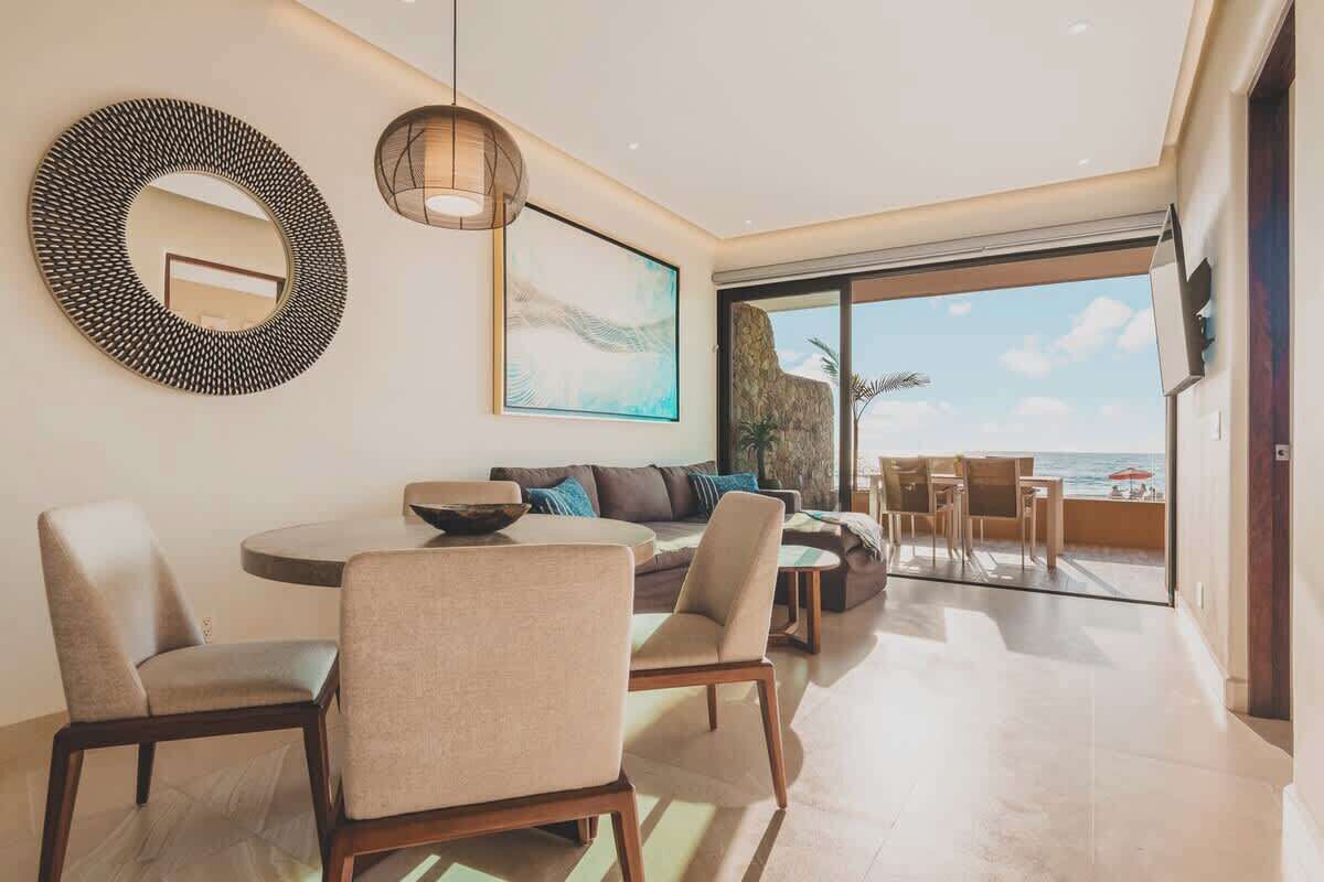 Casa De Luz: Beachfront Oasis With Pool - Riviera Nayarita