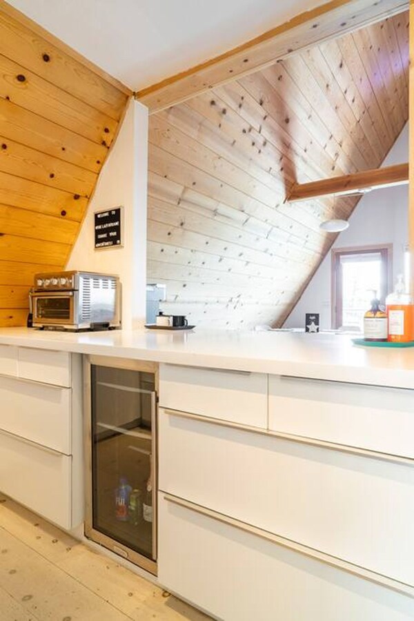 Dog Friendly A-frame Hot Tub Nature Views - Idyllwild-Pine Cove, CA