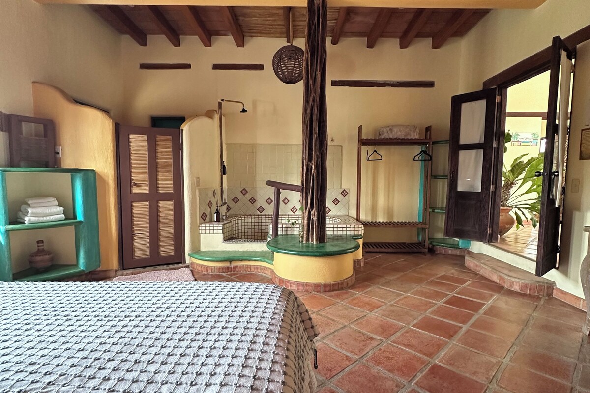 Papa Chuy Room | Wi-Fi de cortesia, roupa de cama
