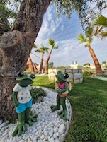 Zeytin Oda ( Economic Room with Patio ) | Lençóis de algodão egípcio, roupa de alta qualidade, minibar grátis