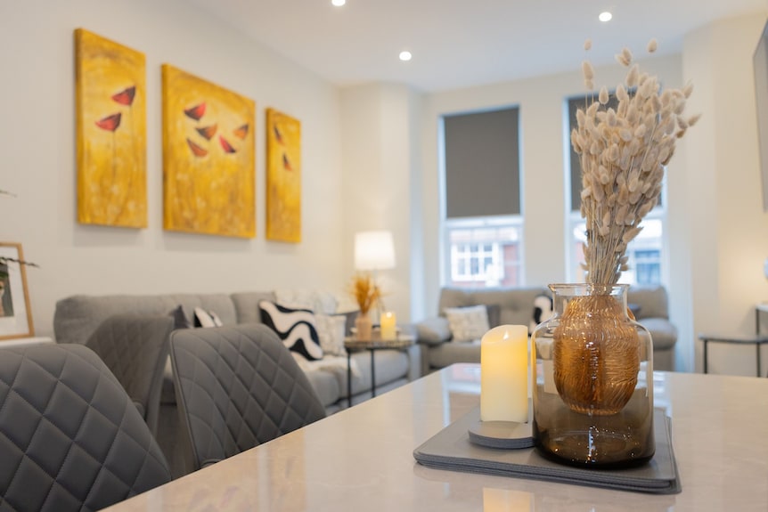 Lethbridge Villa 49 3-bedroom Apartment With Private Hot Tub, Fibre Wifi - Southport Beach
