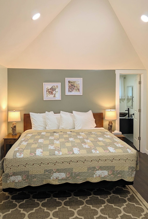 New Beautiful Cabin_cabin 4b - Acadia National Park