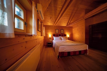 Cofre no quarto, secretƔria