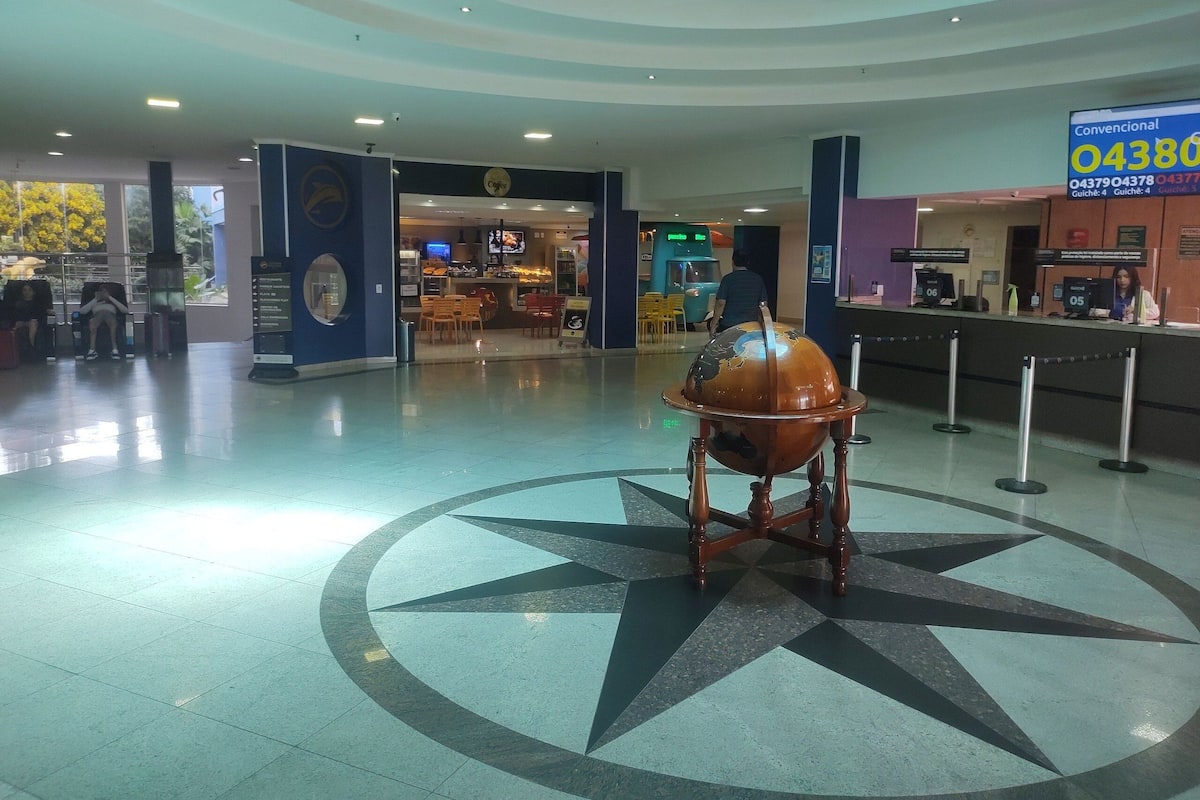 Suite Básica | Lobby