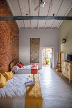 Quarto casal básico | Roupa de cama