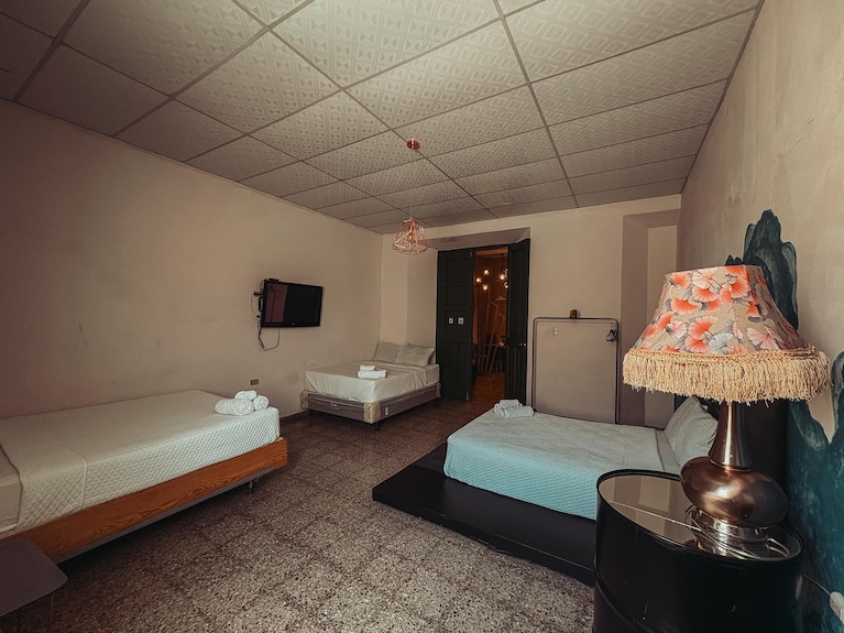 Sole Guesthouse - Santa Ana