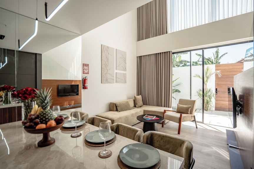 Charming 2-bedroom Oasis Smart Apartment With Ac, Wifi In Marvelous Bali - Bali