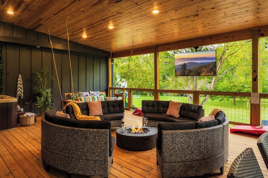 Pool! 5 Min To Island Of Pigeon Forge, Sleeps 24! - Townsend, TN