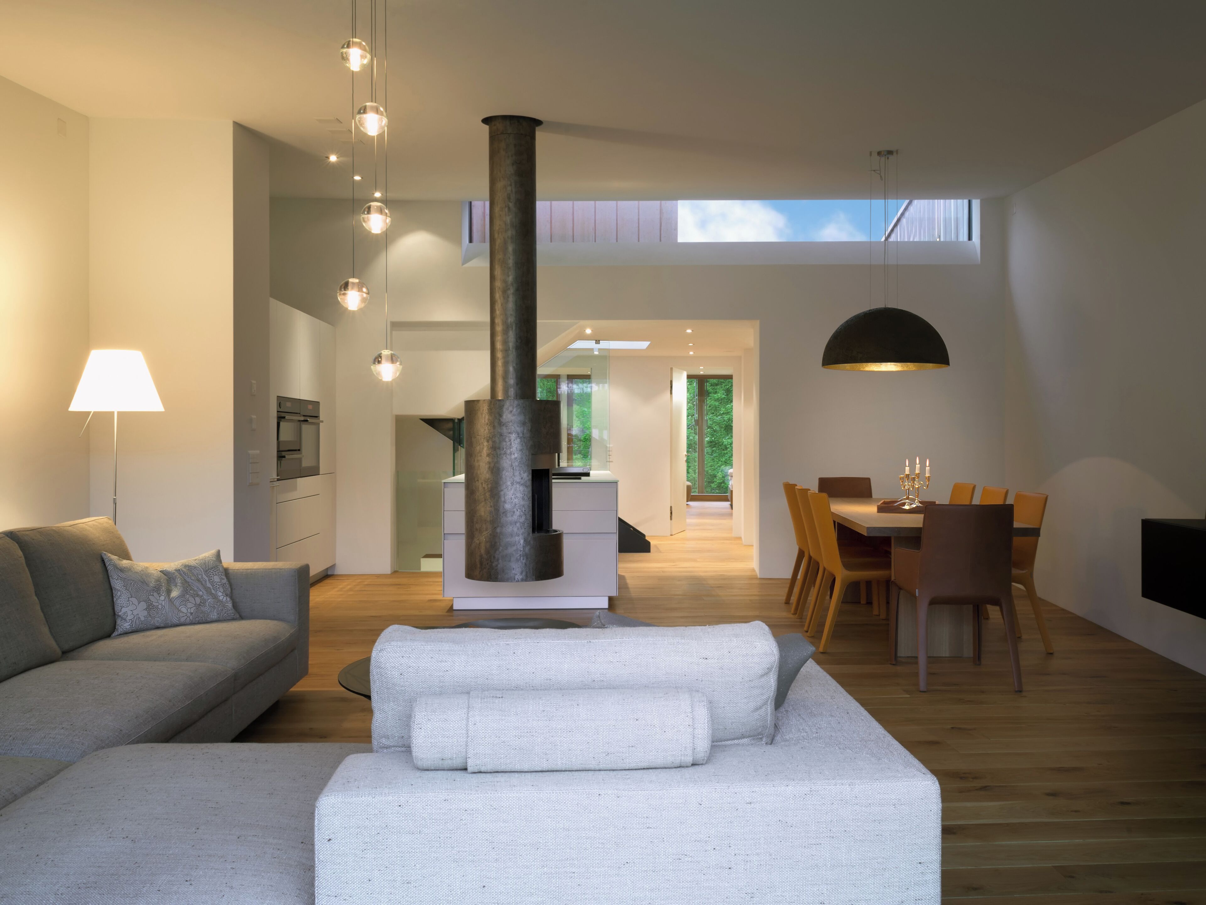 Luxurious Duplex Apartment With 4 Bedrooms Available For A Max. 8 Persons. - Flims