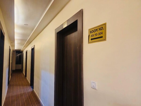 Hotel Shubh Mangal Grand - Gwalior