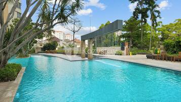Piscina externa