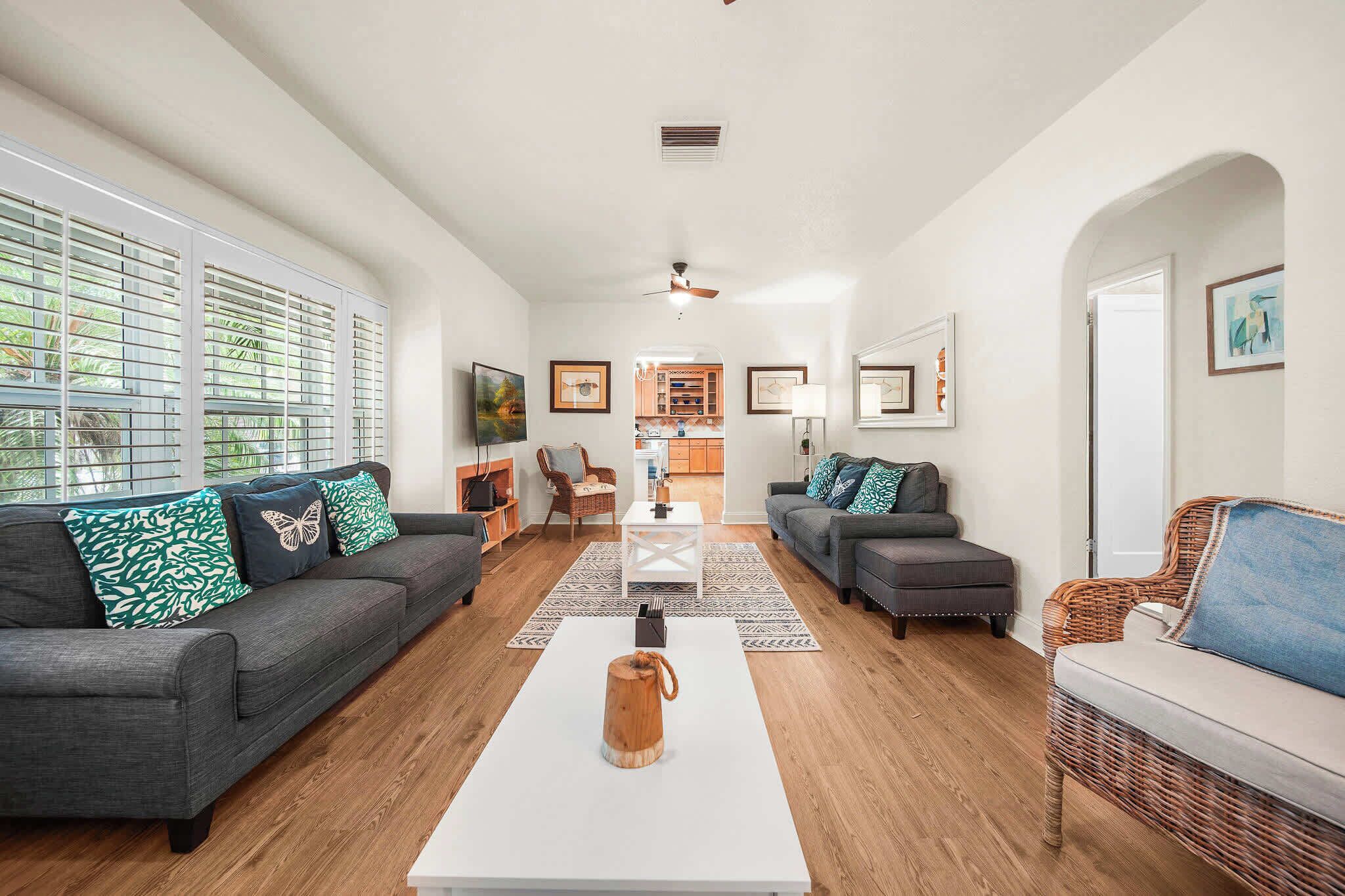 Hollywood Beach Bliss Villa Sleeps 10 - Hollywood, FL