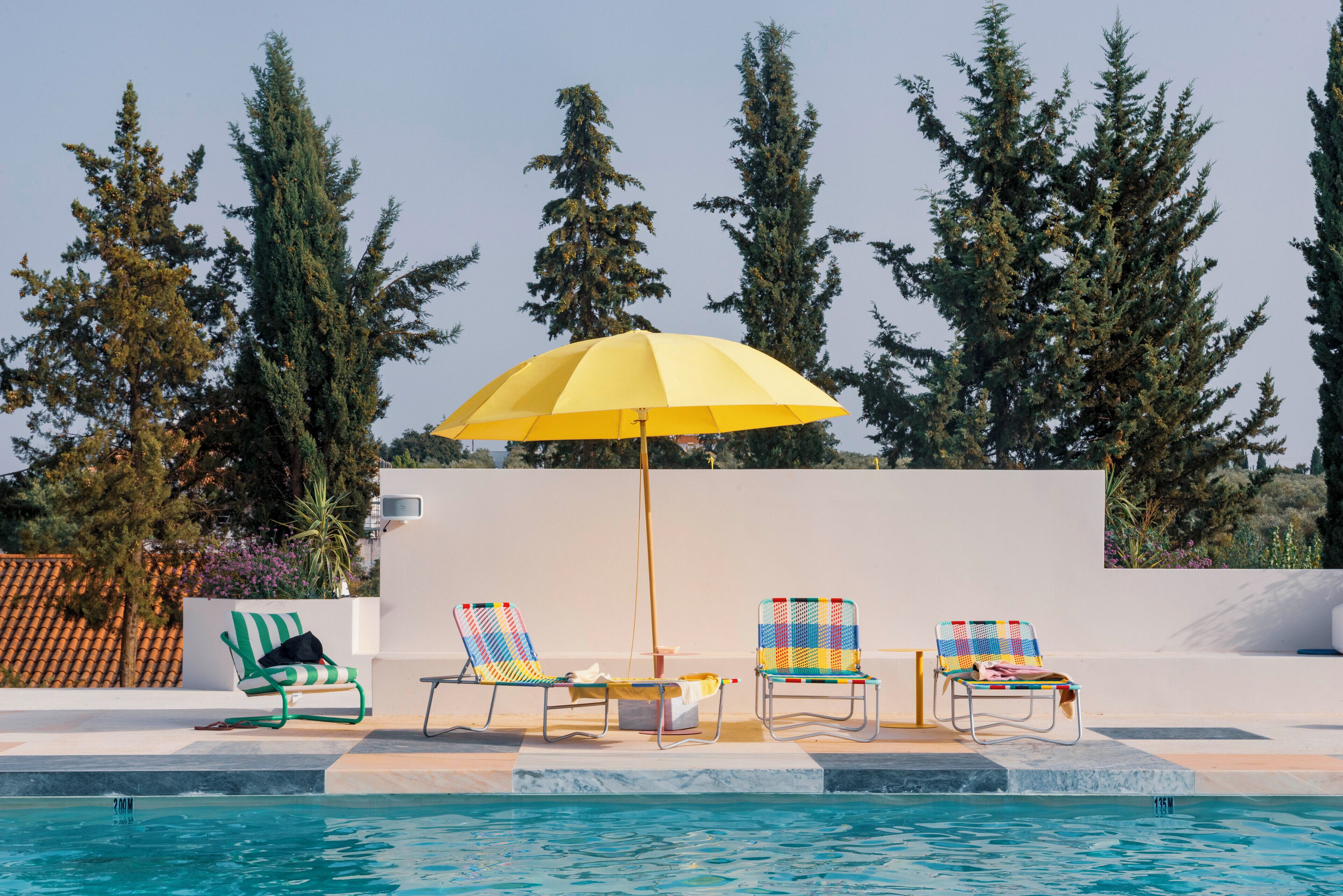 Piscina exterior sazonal 