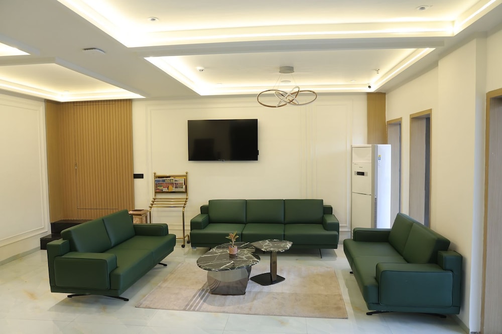 Lords Studio Inn, Jamnagar - Jamnagar