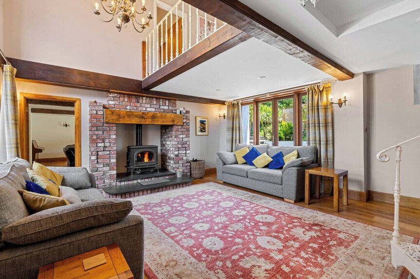 White Horse Farmhouse - Abergavenny