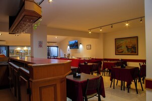 Café da manhã continental grátis todos os dias