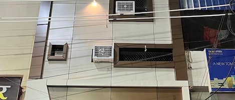Fachada da propriedade