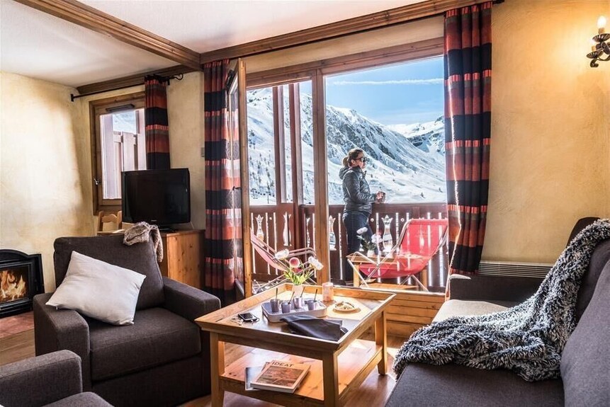 Wifi, Ski-in/ski-out & Foot Of The Slopes, Balcony, Fireplace Or Stove, Tv, Ski Locker, 70m², Tignes - Tignes