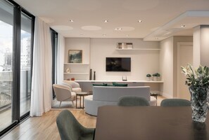 Apartamento Comfort | Sala | Smart TV de 40 polegadas com canais digitais 