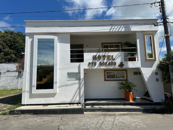 Hotel Puerto Dorado - Puerto Triunfo
