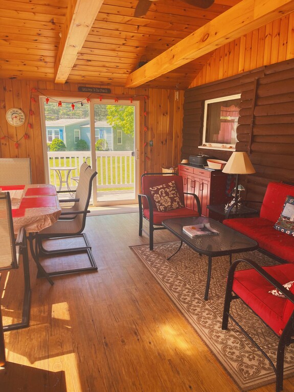 Charming 2-bedroom Cabin With Wifi, Ac In Tranquil Ogunquit - York, ME