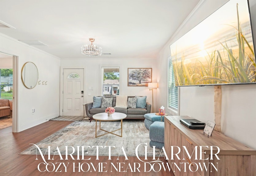 Stylish 3br Near Dining, Parks & Shops - Marietta, GA